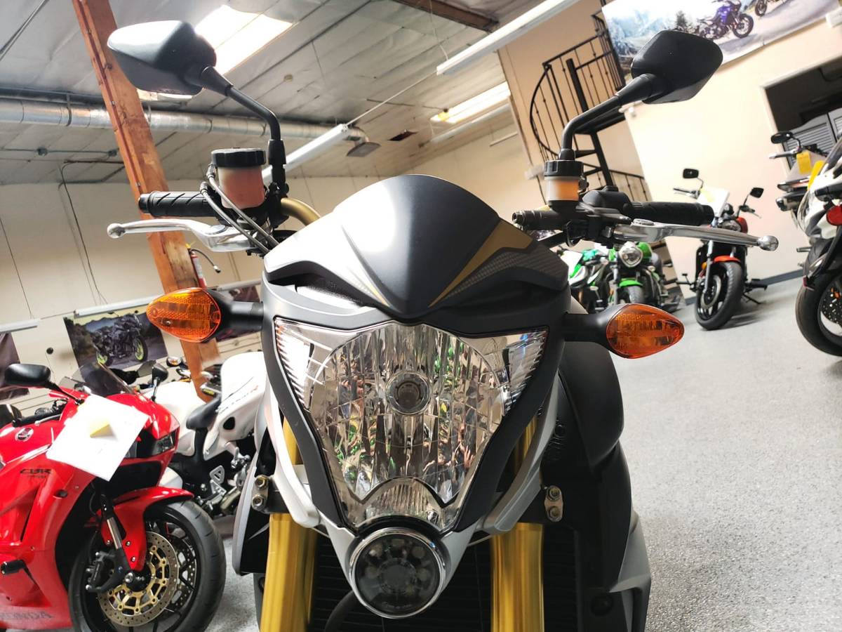 2014 HONDA CB1000R - AK Motors