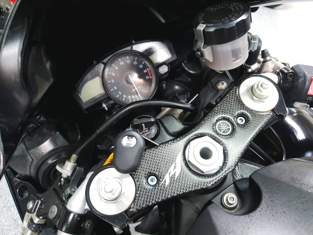 2008 Yamaha R1 RAVEN - AK Motors