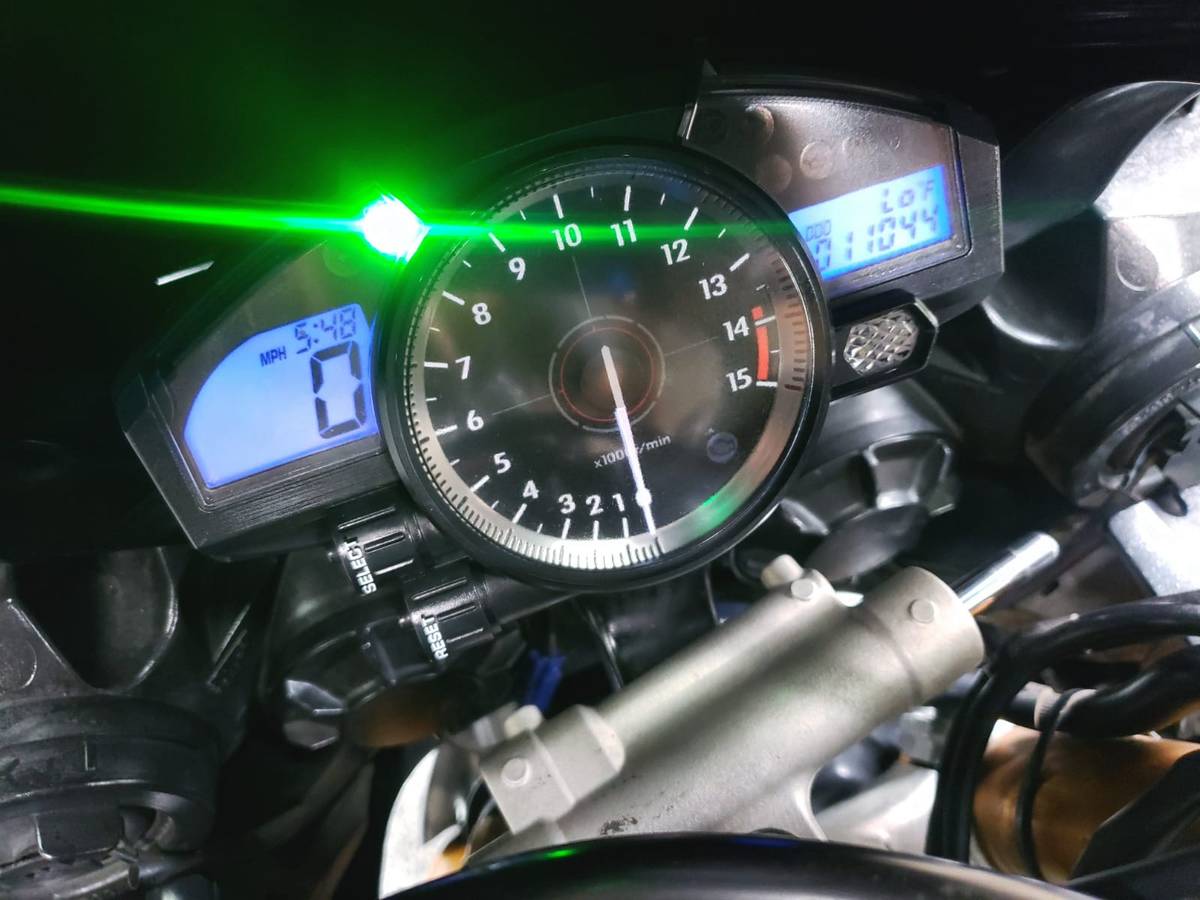 2008 Yamaha R1 RAVEN - AK Motors