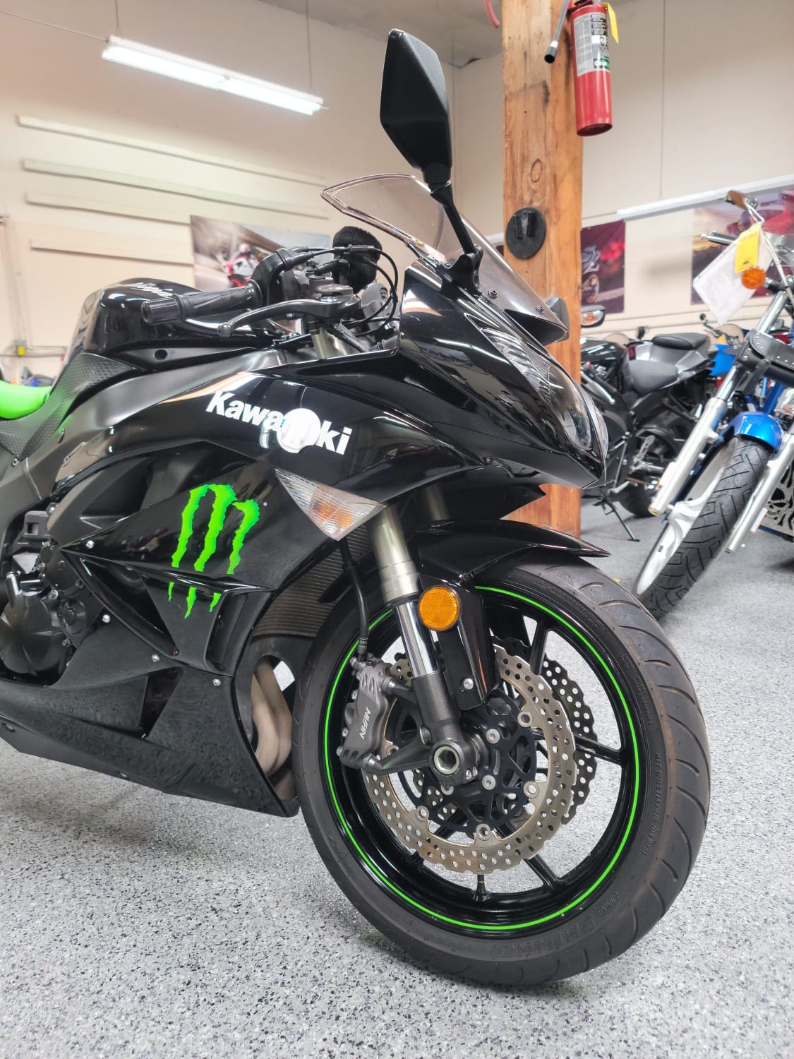 2009 Kawasaki Ninja ZX6R MONSTER EDITION - 15000 Miles | AK Motors