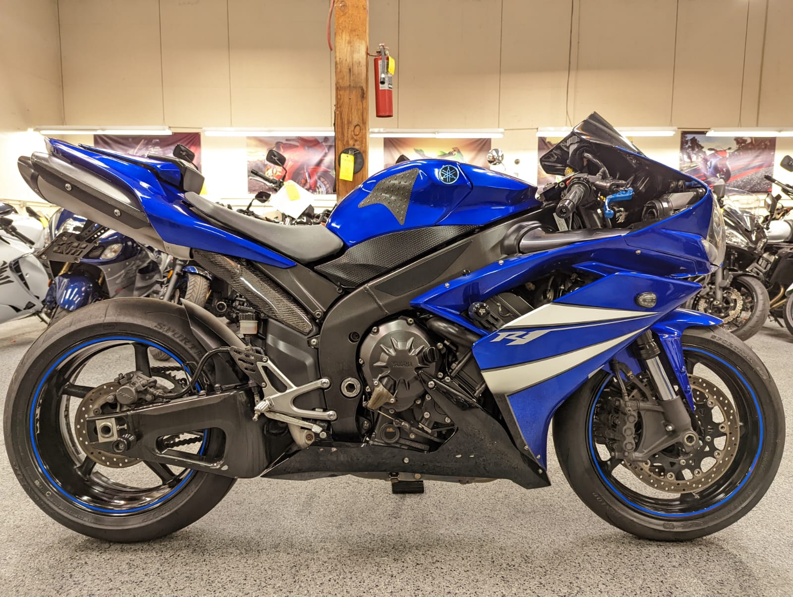 2007 Yamaha R1 - 17000 Miles | AK MotorsAK Motors