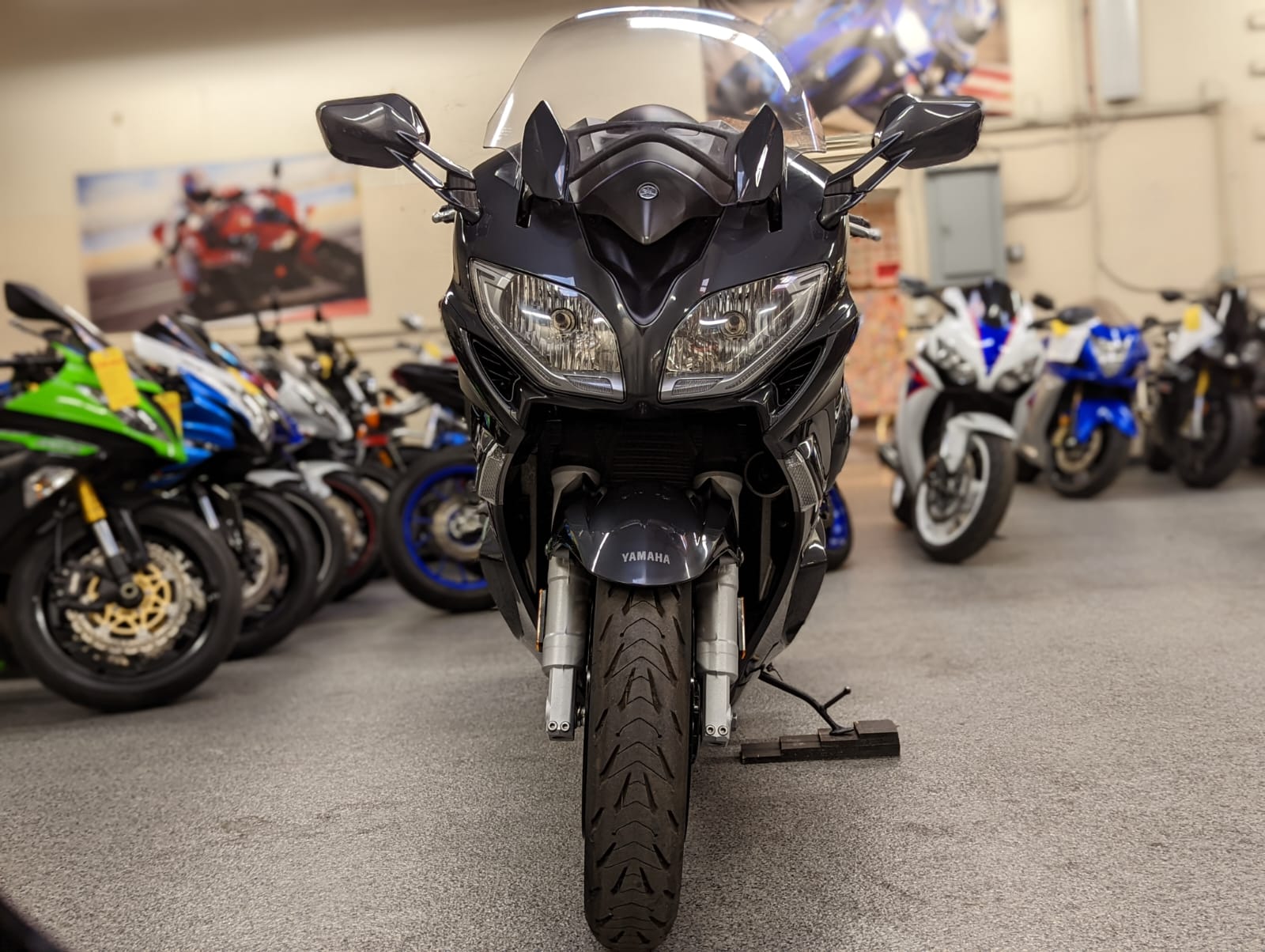 2015 Yamaha FJR 1300 - AK MotorsAK Motors