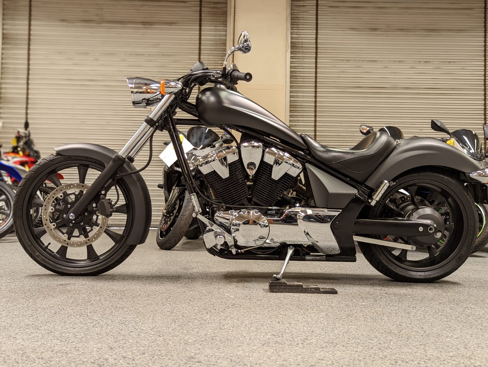 2017 HONDA VT1300CX FURY - AK Motors