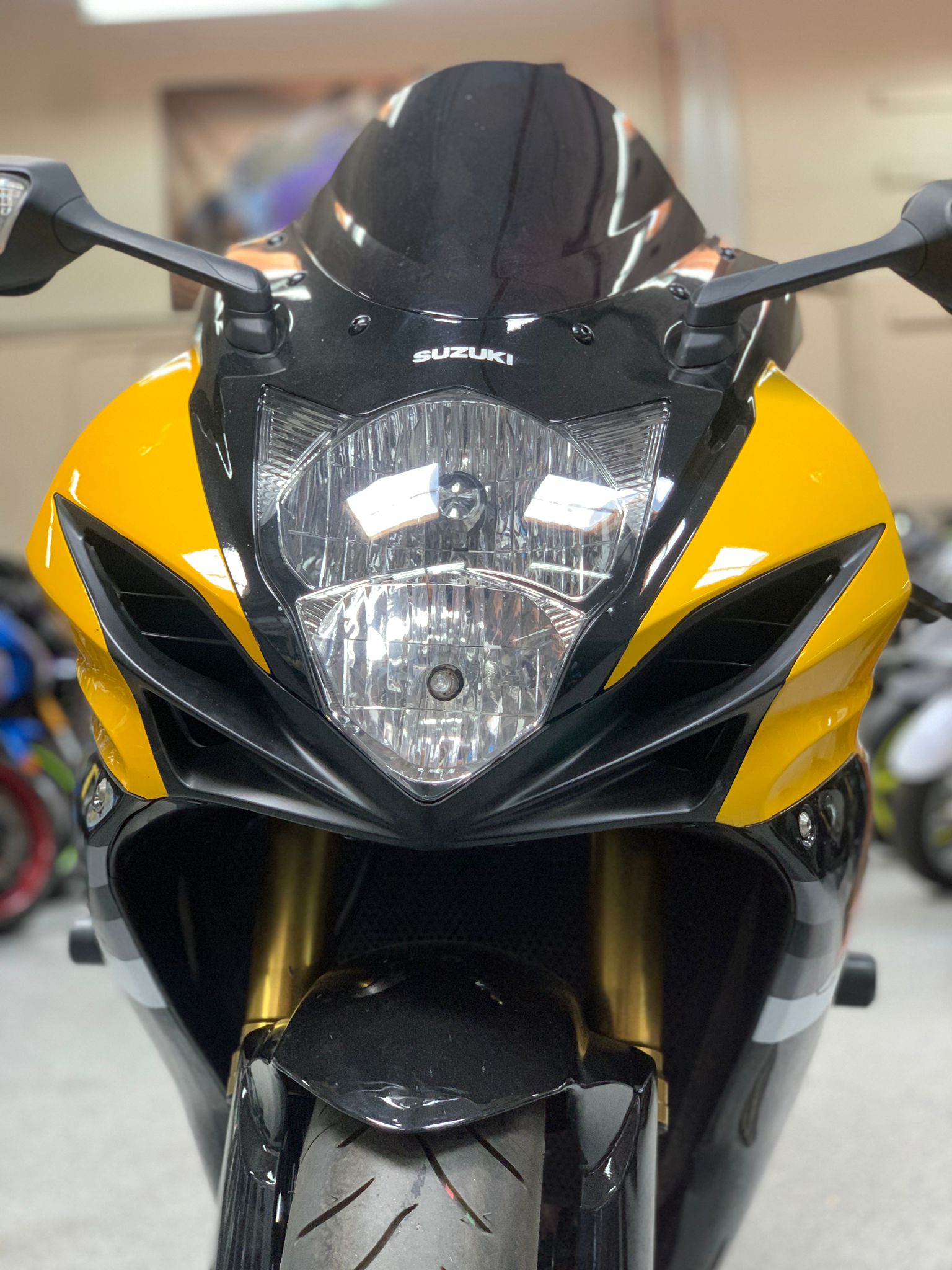 2017 Suzuki GSXR 750 - AK Motors