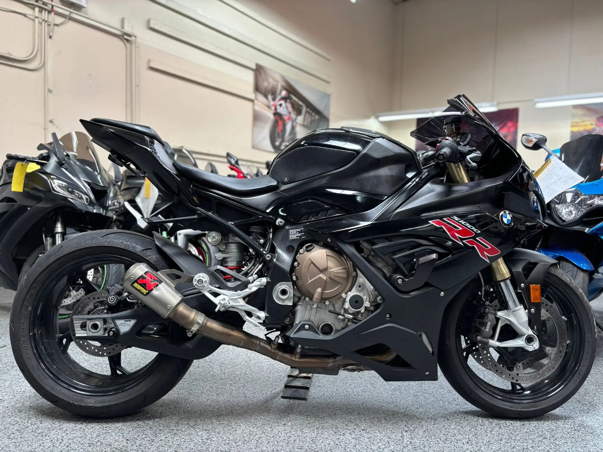 2021 BMW S1000RR PREMIUM PACKAGE - AK Motors